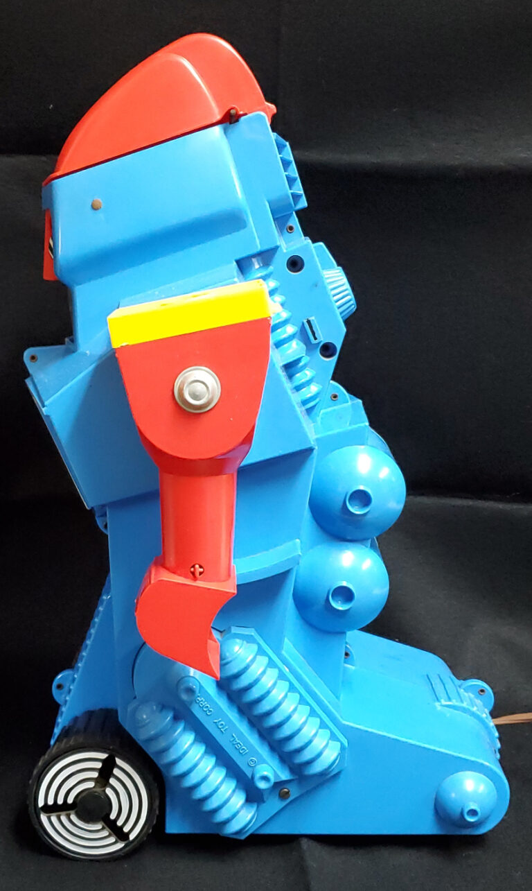 1961 Ideal Robot Commando Battery-Operated Robot in the Box – All ...