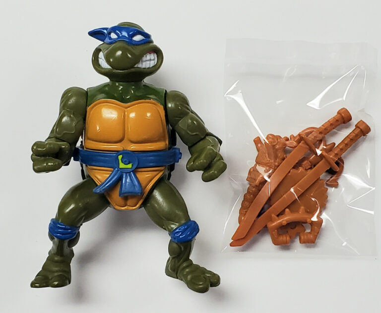 TMNT Original Series Leonardo with Storage Shell Action Figure ...