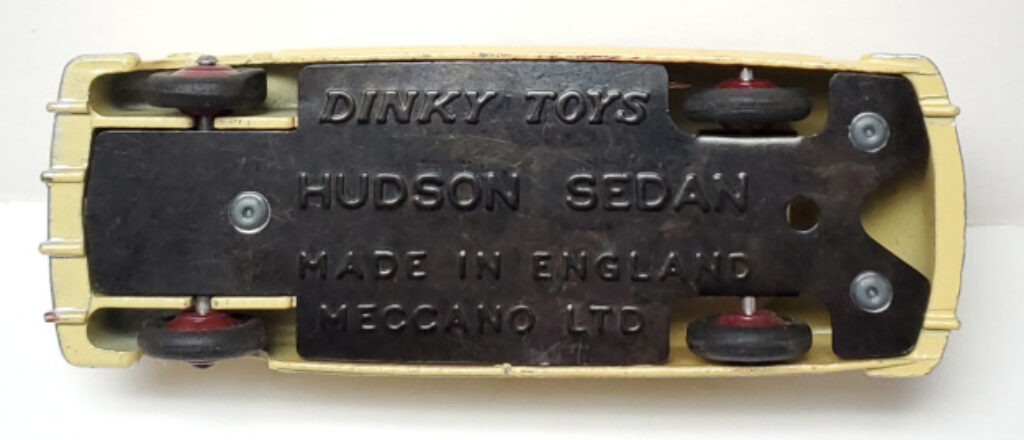 1952 Dinky Toys #139B Two-Tone Cream & Maroon Hudson Commodore Sedan ...