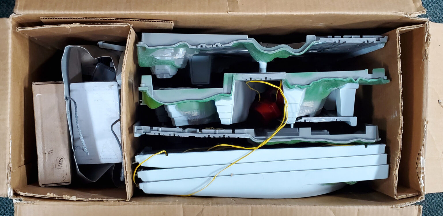 1965 AC Gilbert Sears Exclusive James Bond 007 Road Race O Gauge Slot ...