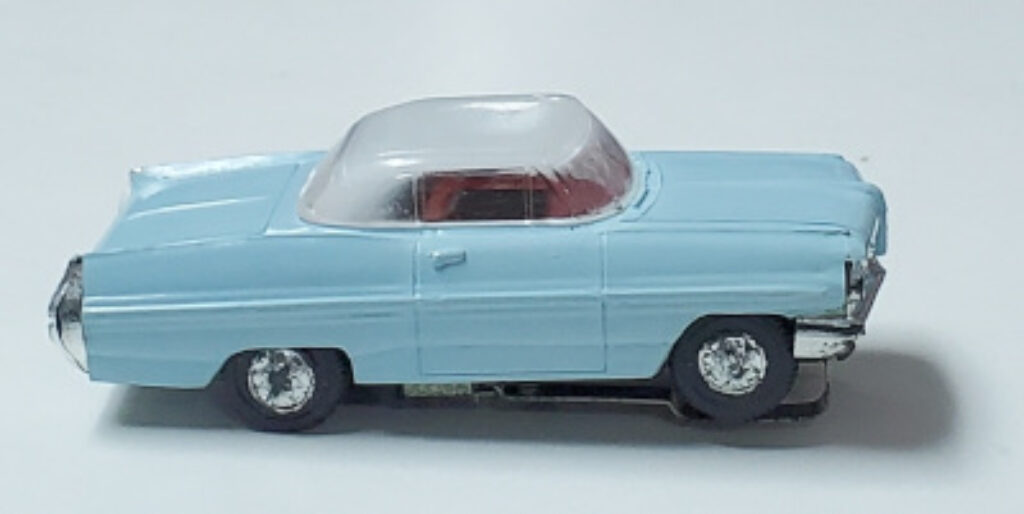Atlas 1962 Pontiac Grand Prix HO Slot Car in Light Blue with White ...