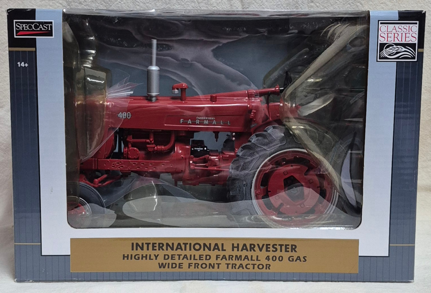 ERTL SpecCast Classic Series Die-cast International Harvester Farmall ...