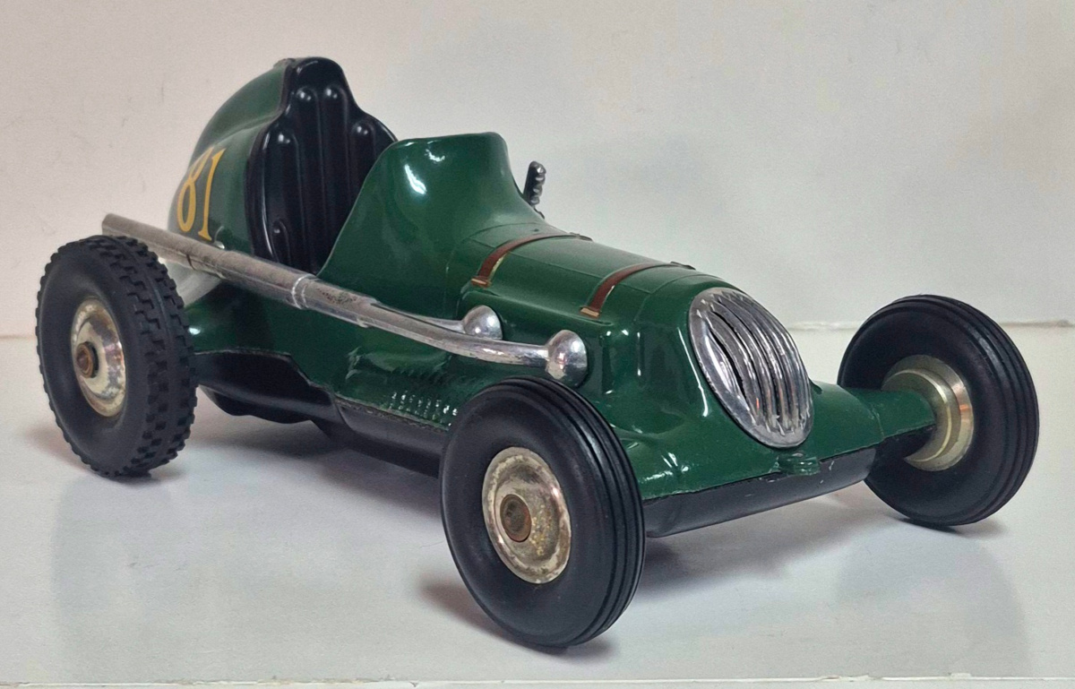 1947 Roy Cox #303-CT Champion Tether Car in British Racing Green – The ...